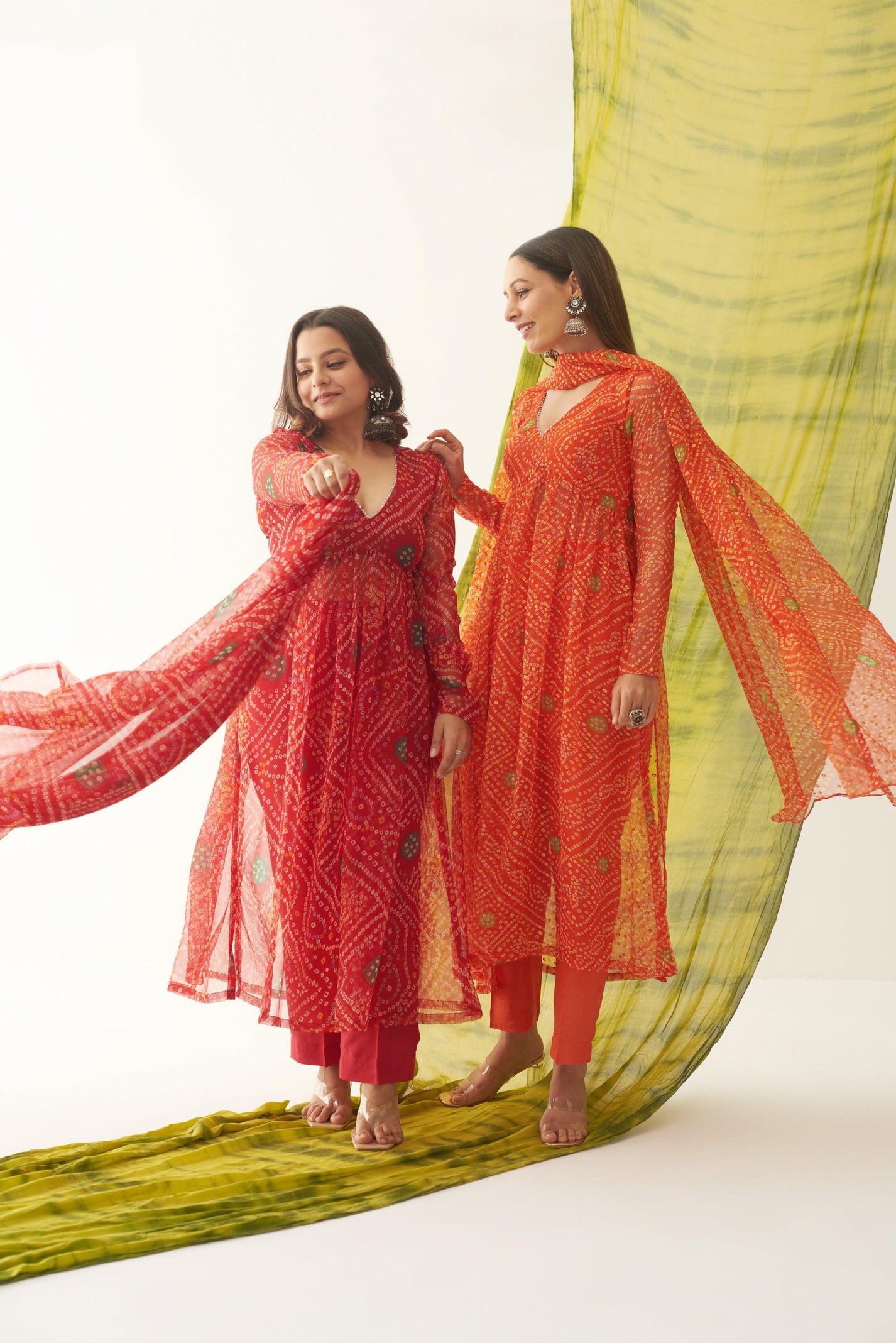 Santari Bandhani – House Of Dorii